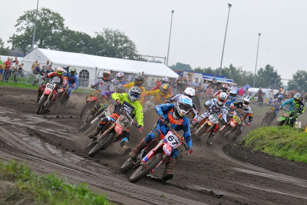 Prachtige seizoensafsluiting voor motocross-fans - AMBC Staphorst